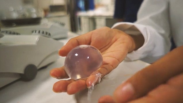Watch The Video How Scientists Create An Edible Water Bottle!! Just Pop ...